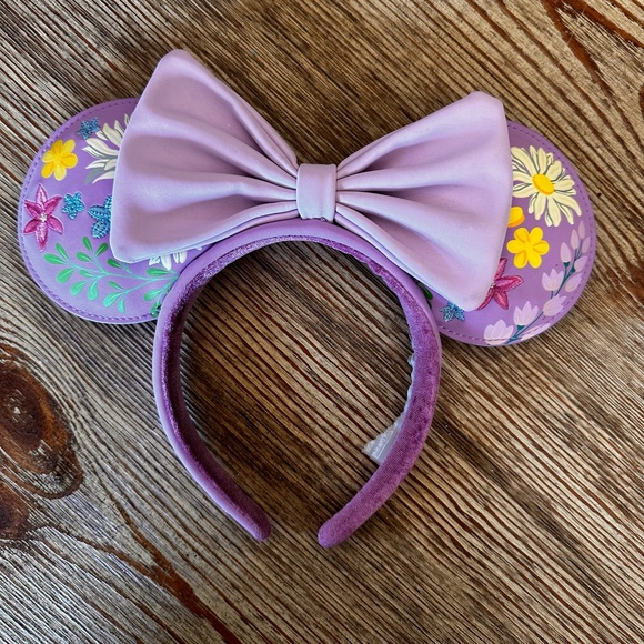 Disney | Accessories | Loungefly Lavender Floral Minnie Mouse Ears ...